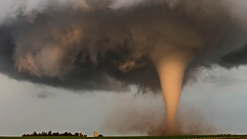 twister tornado difference